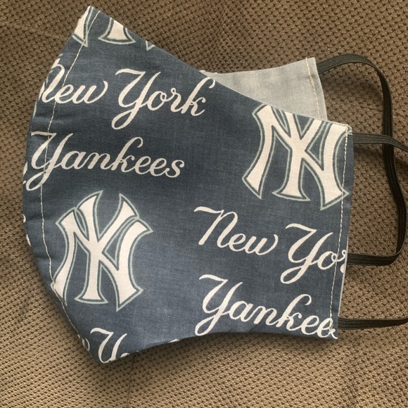 unbranded | Accessories | Mens Xxl New York Yankees Face Mask New Mlb ...